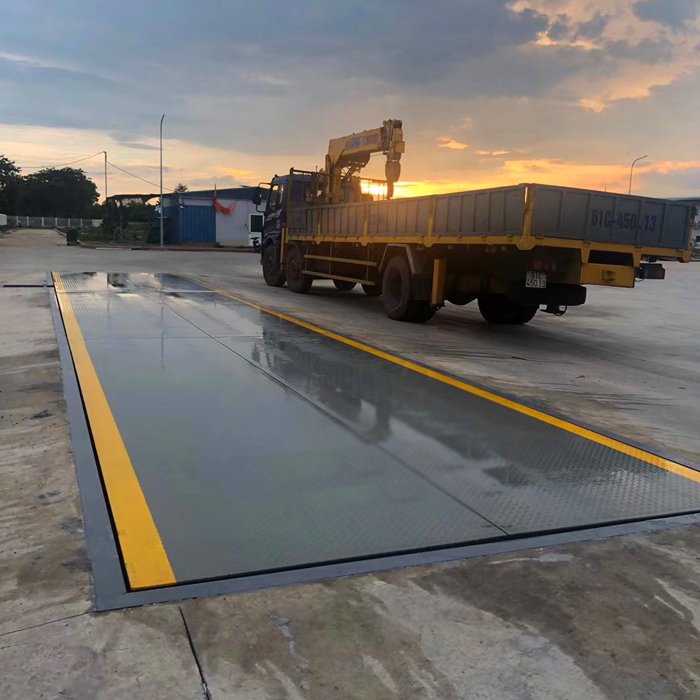Advanced Electronic Pit Less SRCC Weighbridge for Precision Weighing